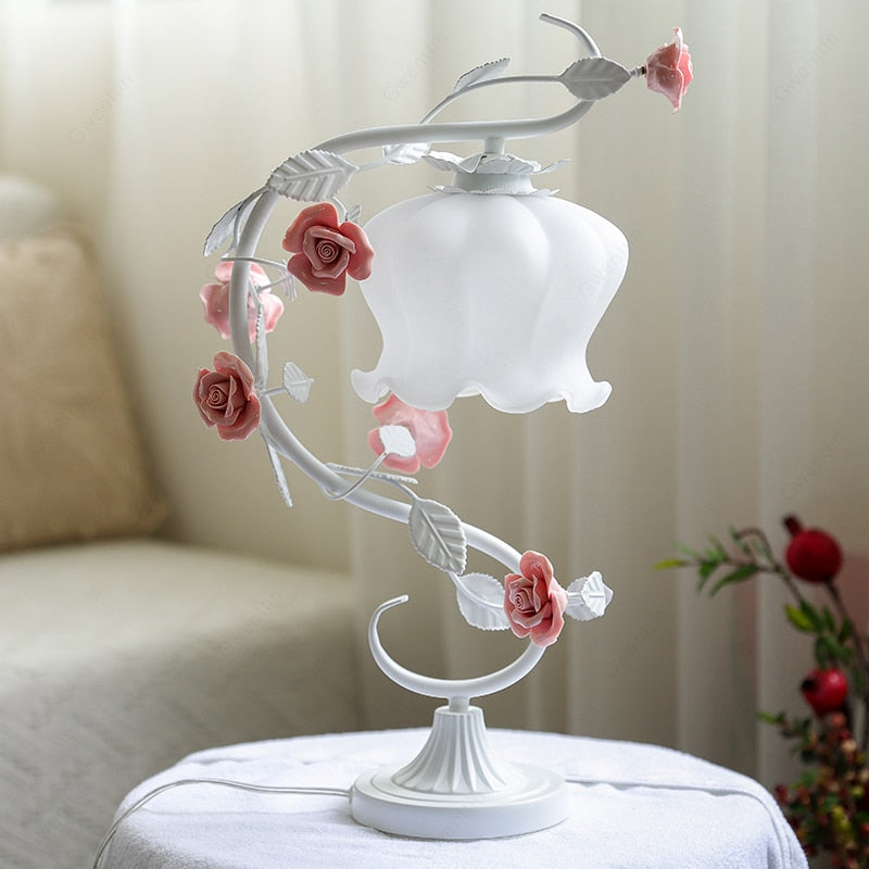 Princess Heart LED Table Lamp – Sallye Shop